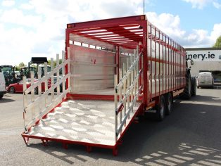 Broughan Cattle Trailers | Clarke Machinery