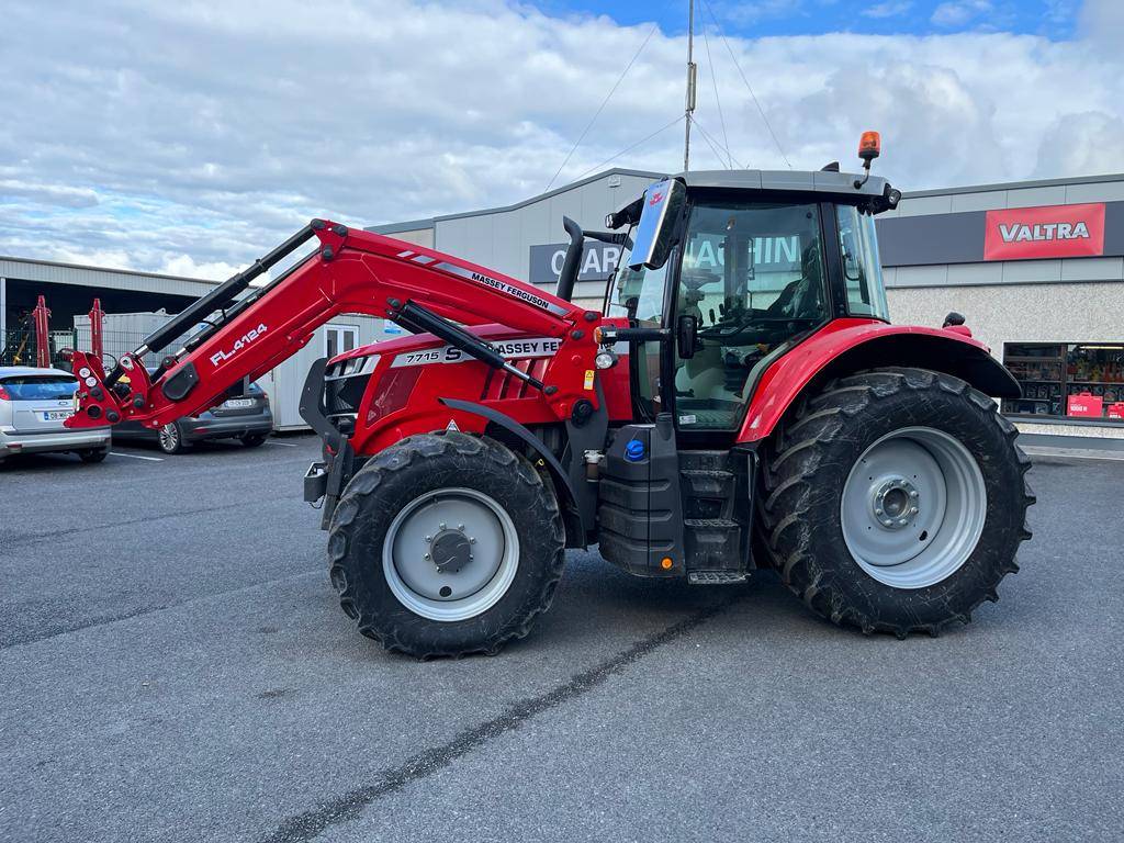 Massey Ferguson 7715 Tractor | Clarke Machinery