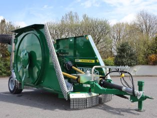 Pasture Toppers | Categories | Clarke Machinery