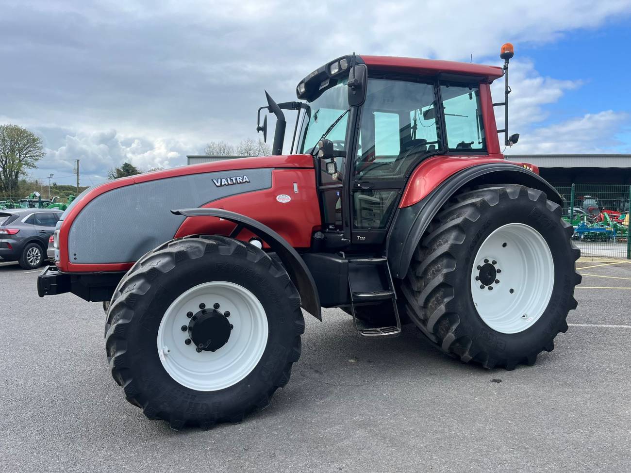 Valtra T150 | Clarke Machinery