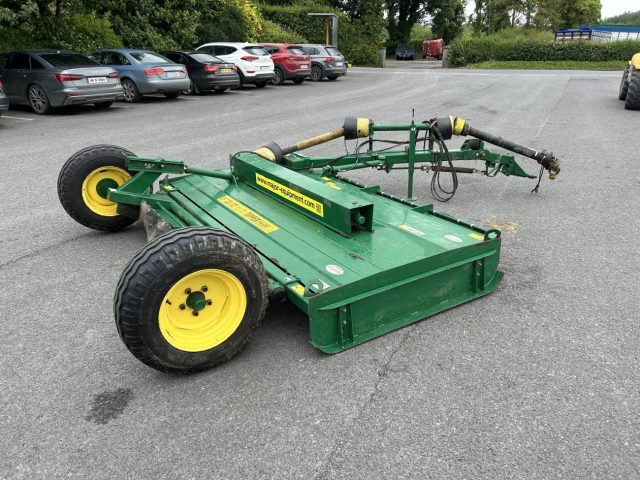 Major 9ft Trailed Topper | Clarke Machinery