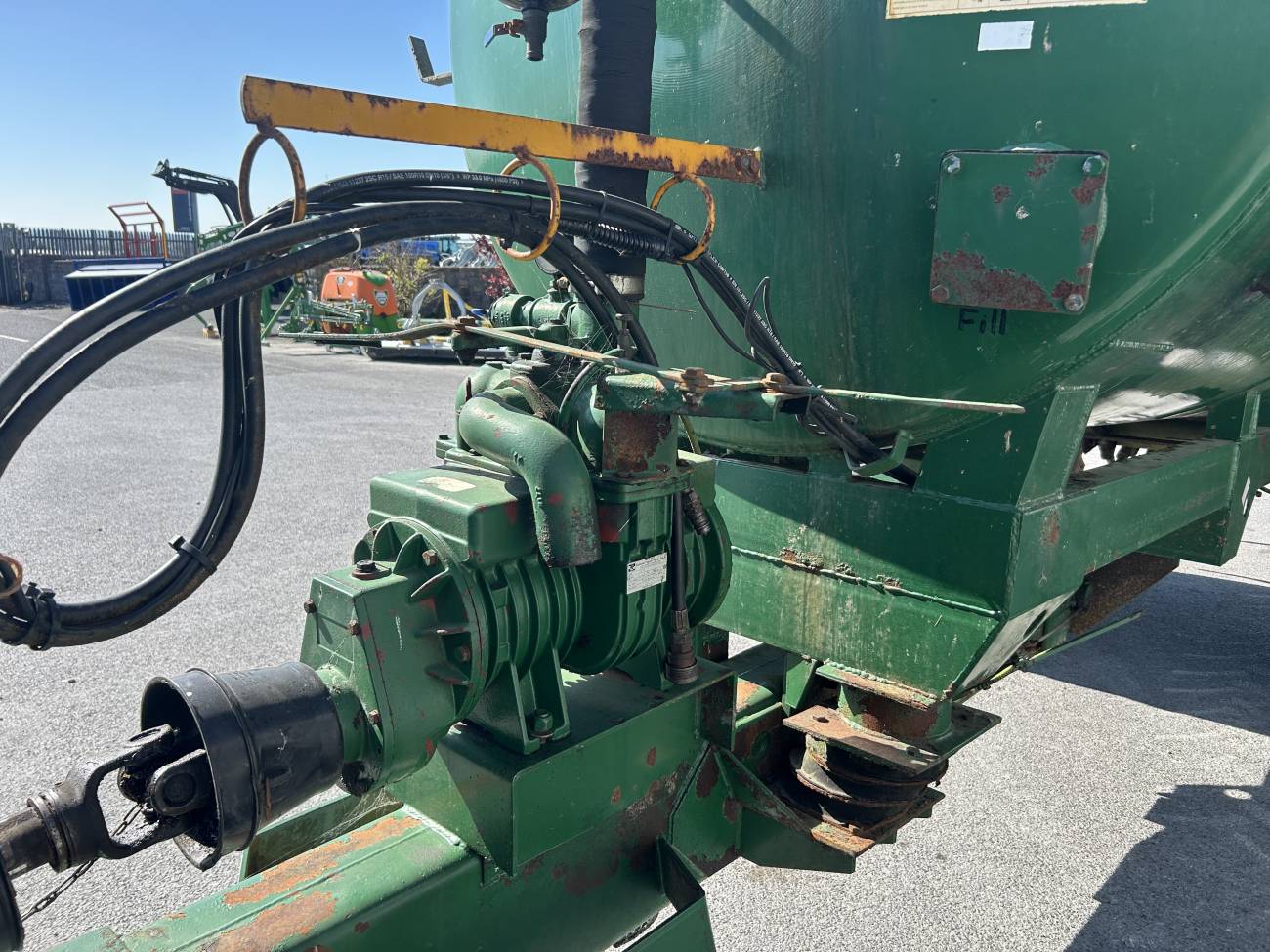 Major 2050 Tank | Clarke Machinery