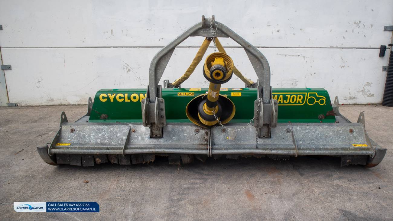 Major Cyclone 8ft Topper | Clarke Machinery